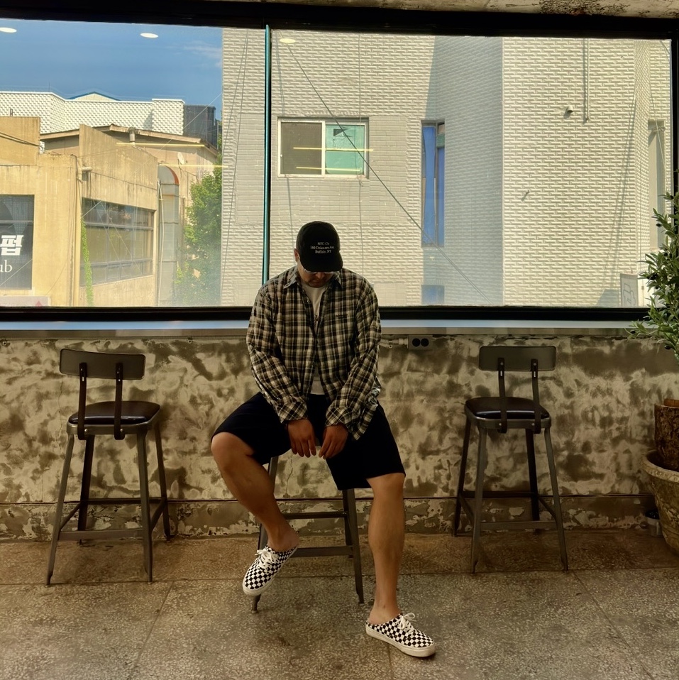 전대우 (@tigerdw) 님의 게시물 | KREAM