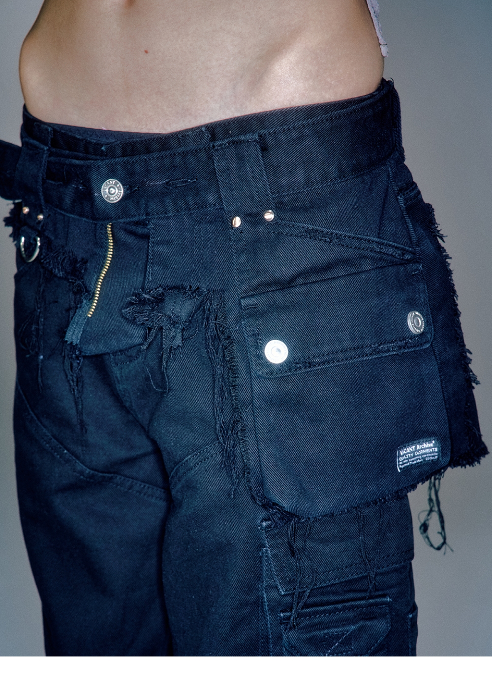 베이컨트 아카이브 아론 레이어드 포켓 벨트 블랙 | VACANT ARCHIVE | KREAM