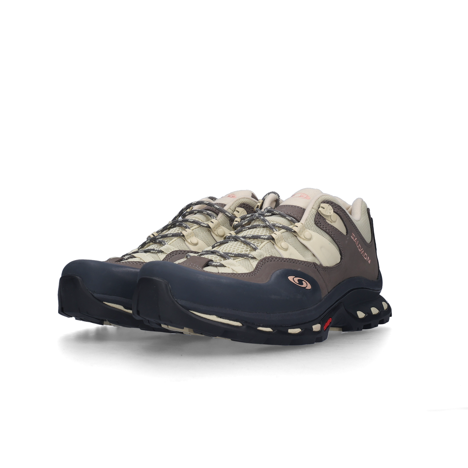 살로몬 XT-퀘스트 2 에보니 | KREAM