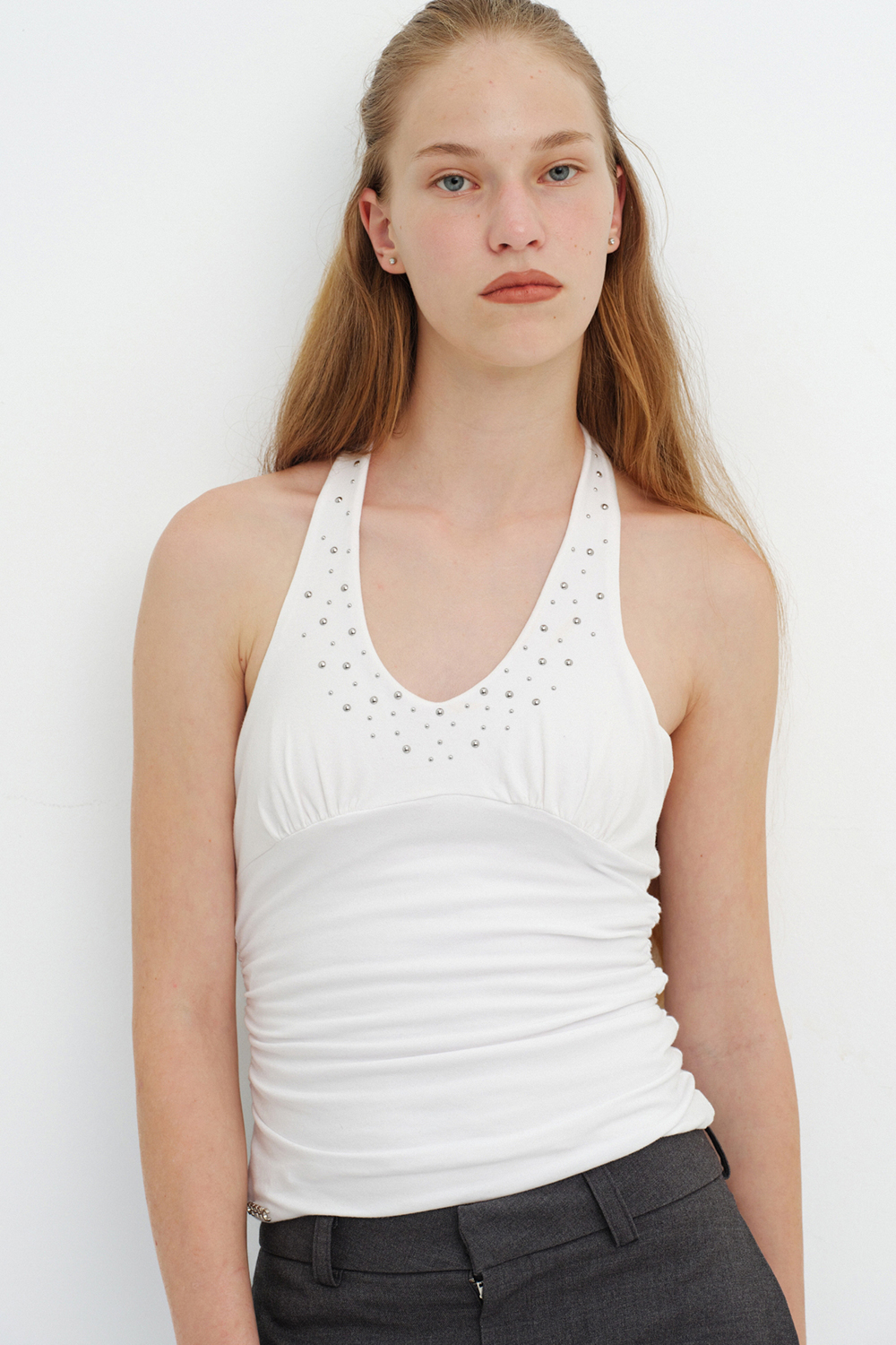 세릭 비즈 홀터 넥 탑 화이트 | CERRIC | KREAM