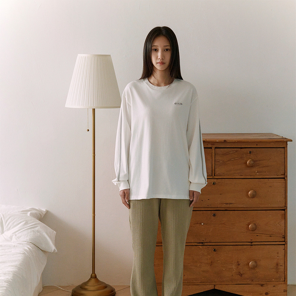 에프에이디 유니섹스 롱 슬리브 화이트 | FAD | KREAM