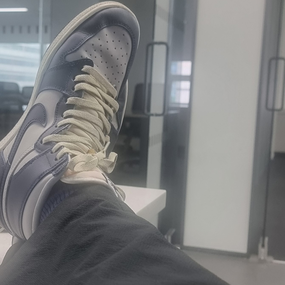 김태환 (@teamblue) 님의 게시물 | KREAM