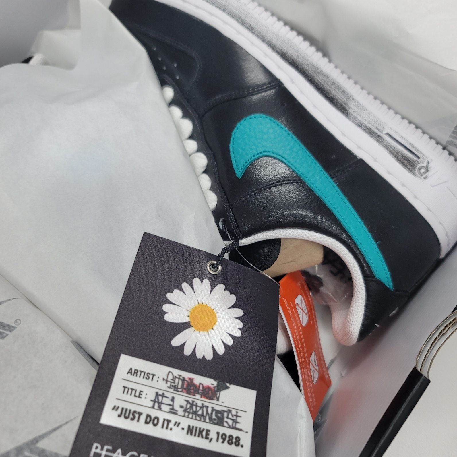 지삽 (@4lz9x5) 님의 게시물 | KREAM