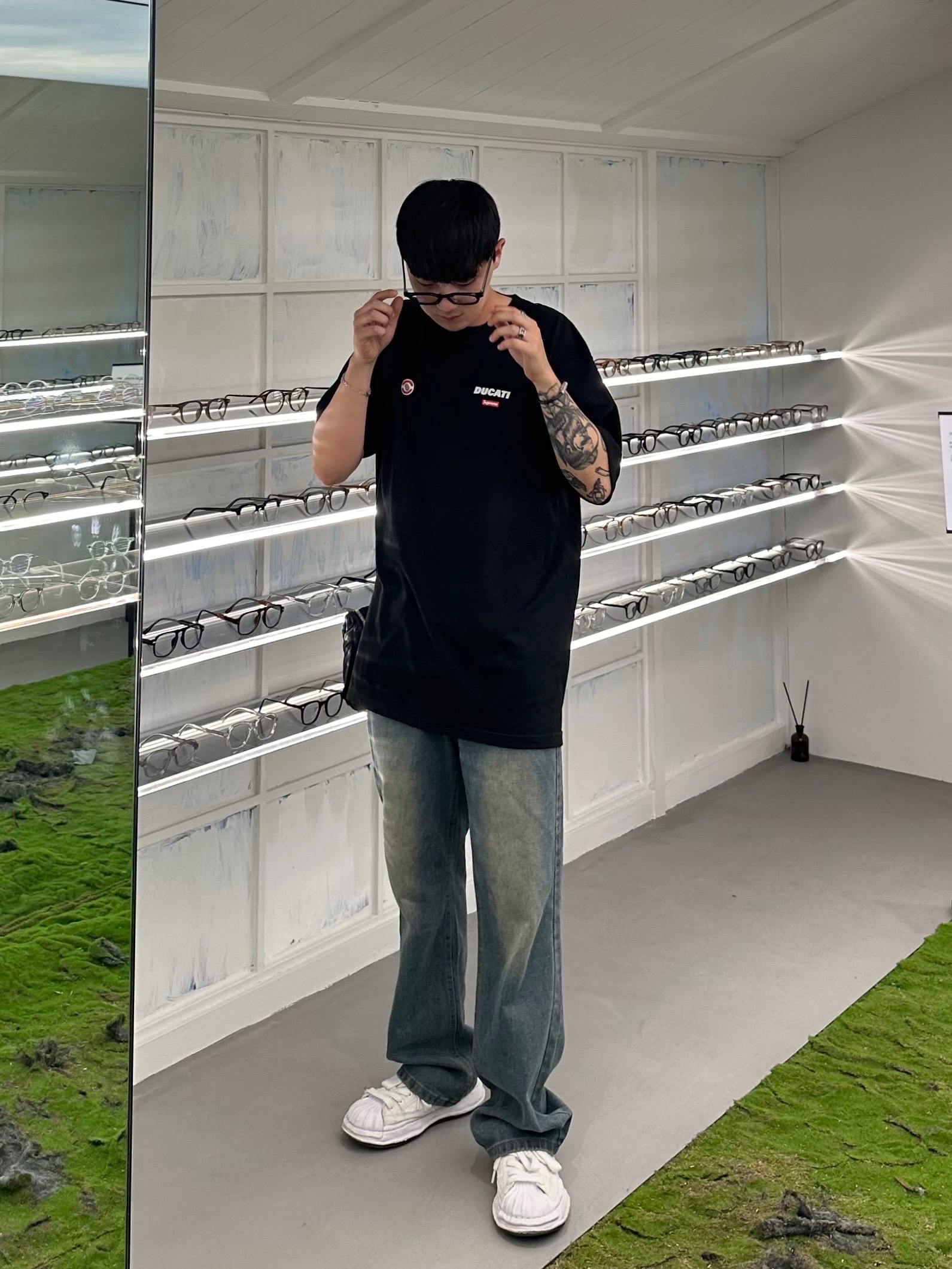 블루엘리펀트 🖤 | KREAM