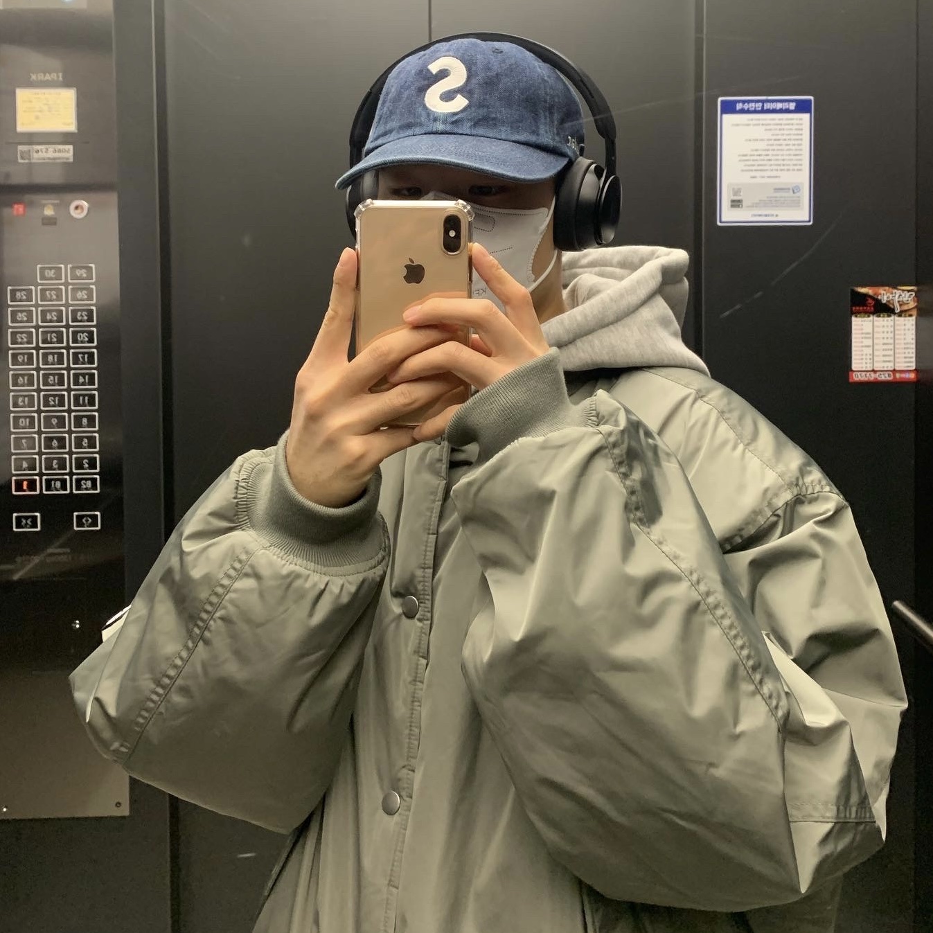 ysl.kor (@ysl.kor) 님의 게시물 | KREAM