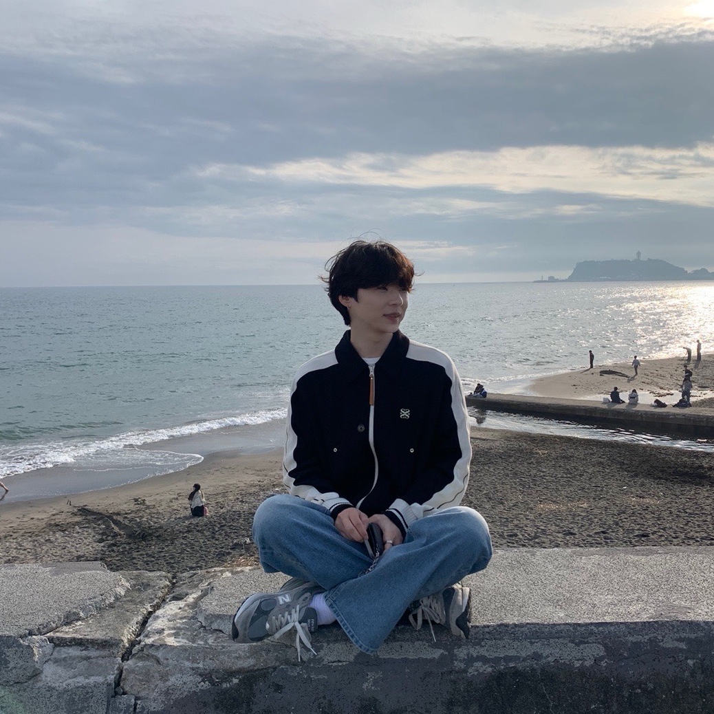 정이한 (@2_han) 님의 게시물 | KREAM