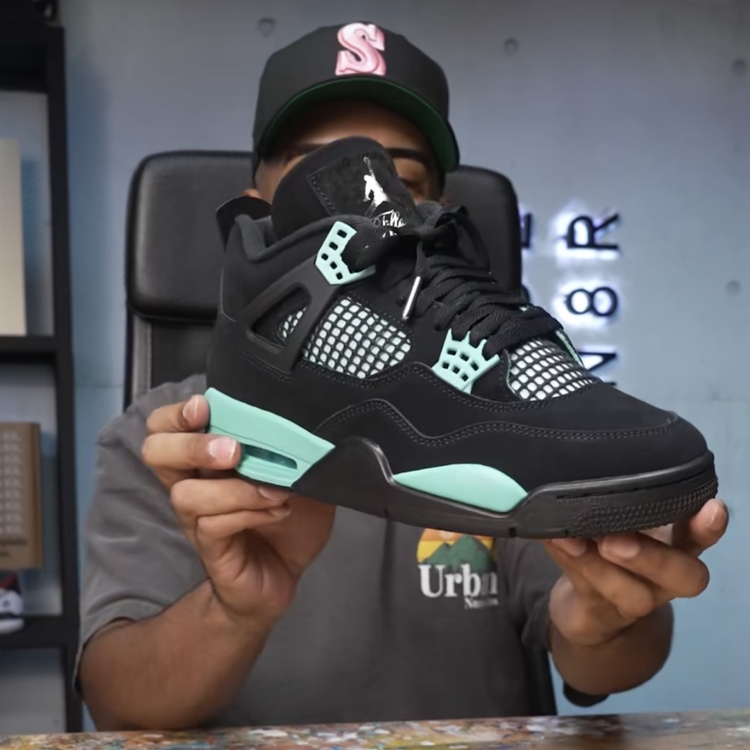 (@luv2h8) 님의 게시물 | KREAM