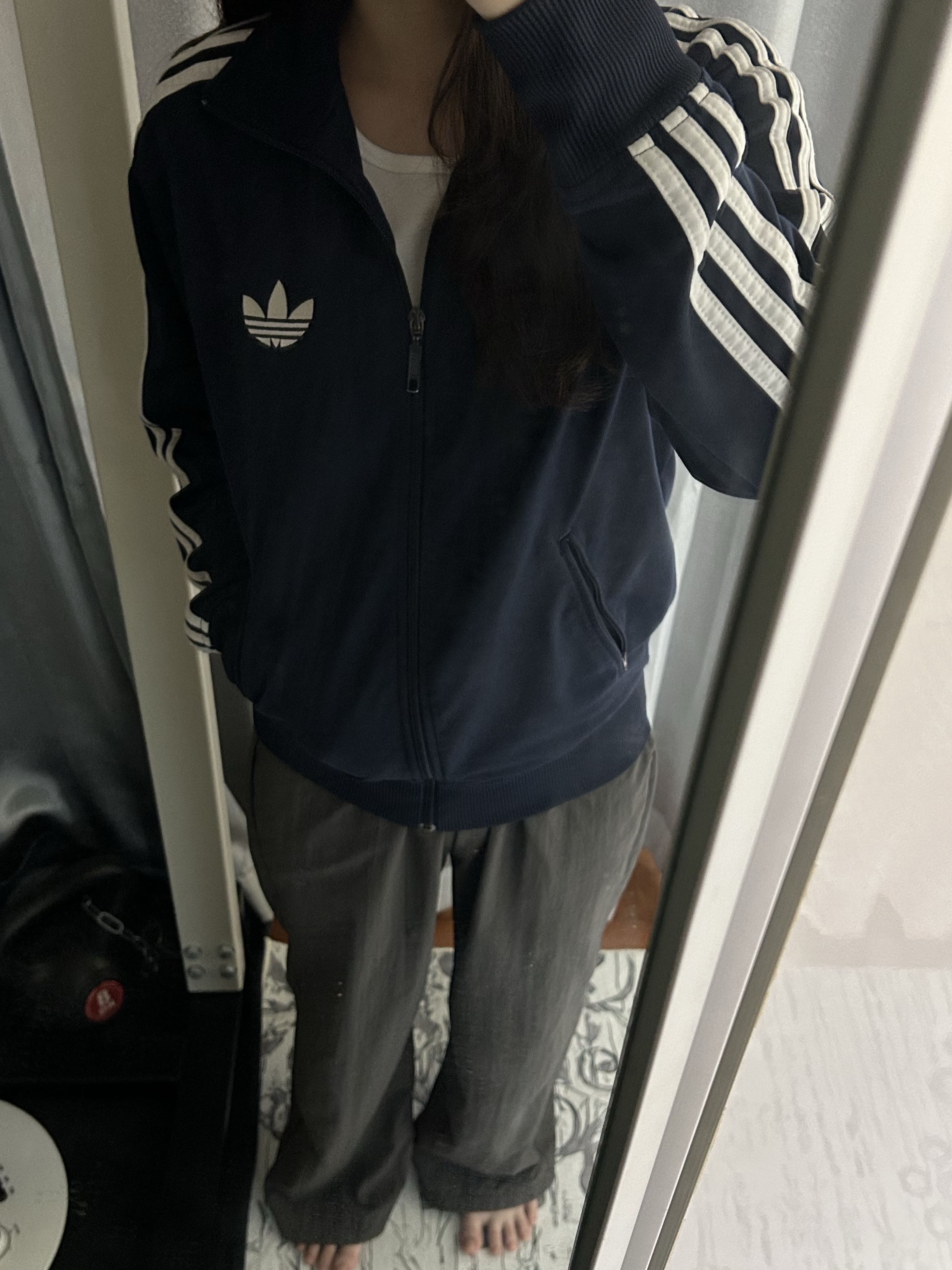 shu (@6pju76) 님의 게시물 | KREAM