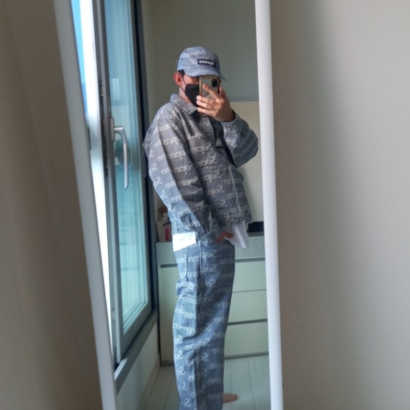 San E (@haeundae00kid) 님의 게시물 | KREAM