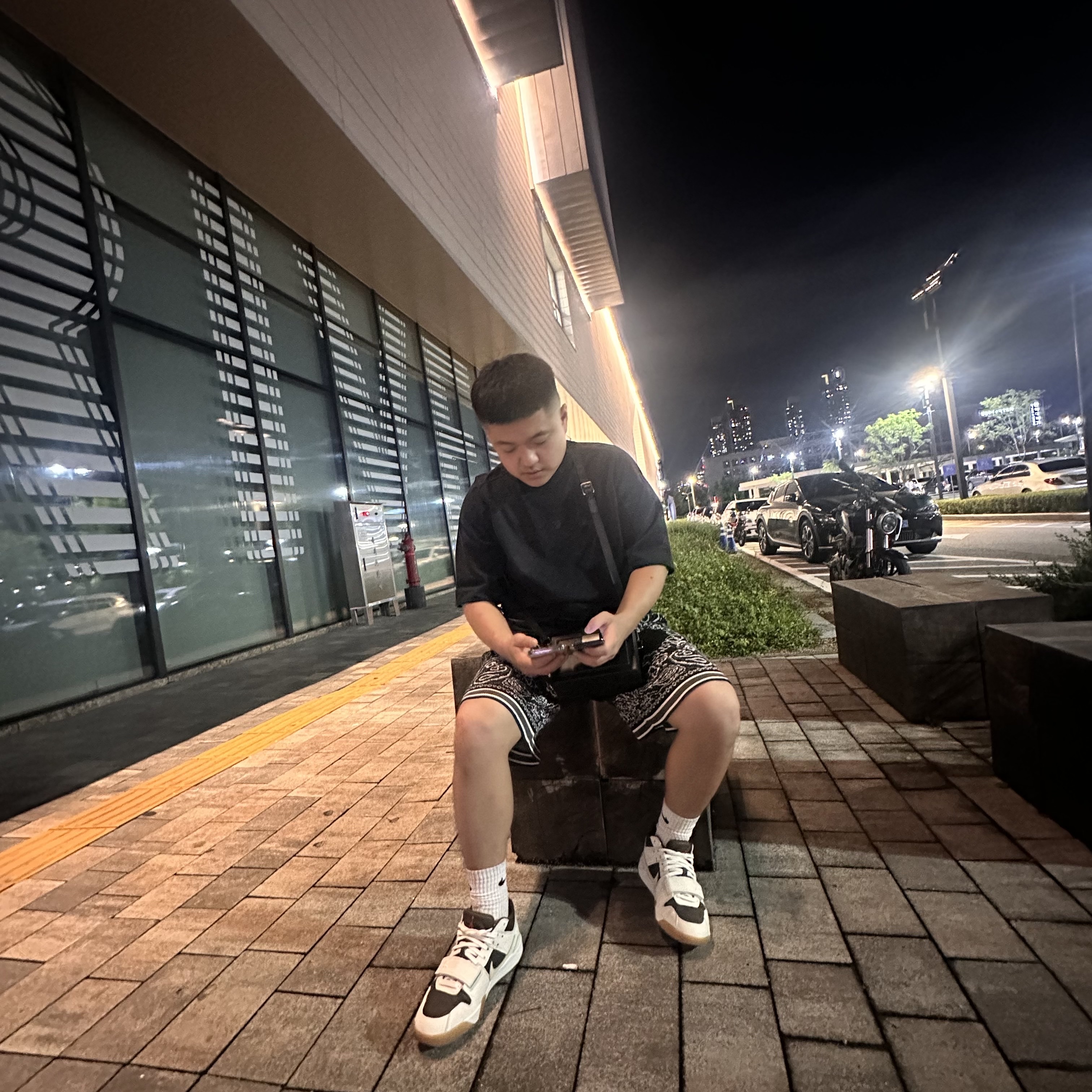 Sasha Son (@sasha_son) 님의 게시물 | KREAM