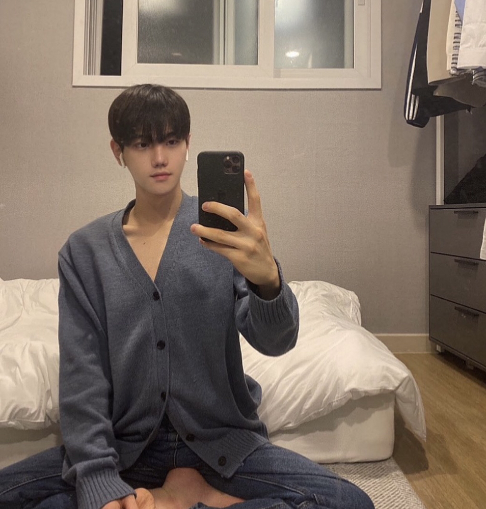 (@kangdonggeu...) 님의 게시물 | KREAM