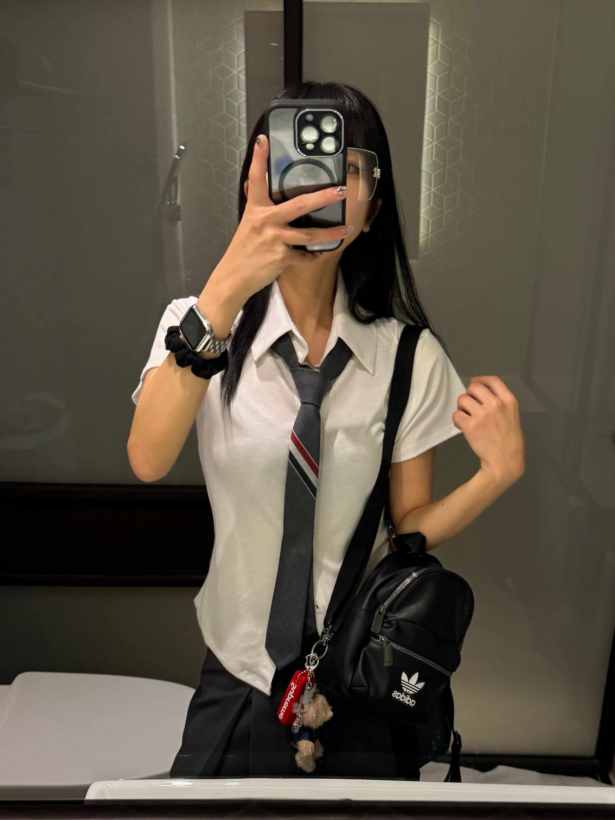 (@kidcoji) 님의 게시물 | KREAM