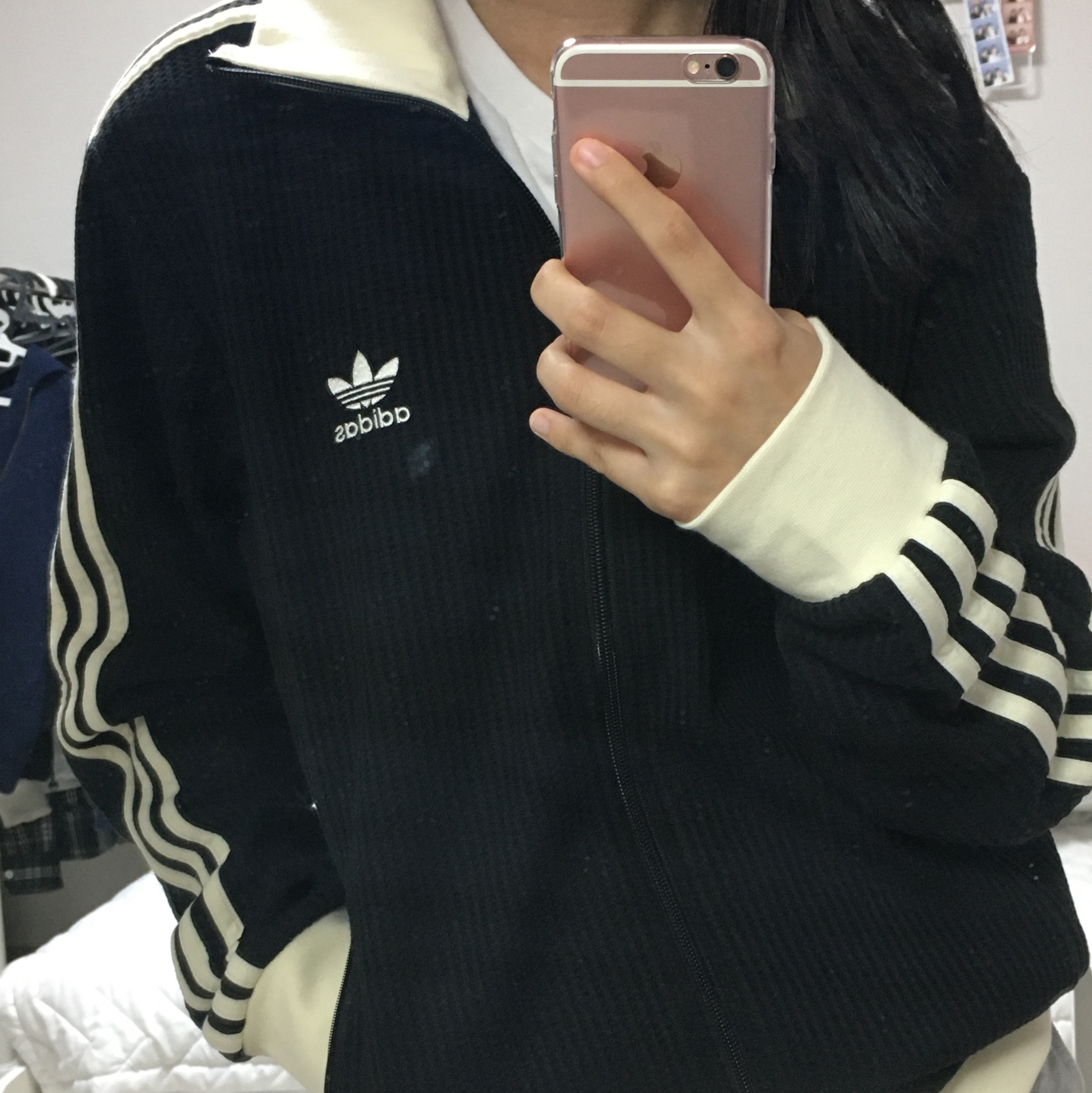 검은색 너무 예쁨 사이즈 s | KREAM