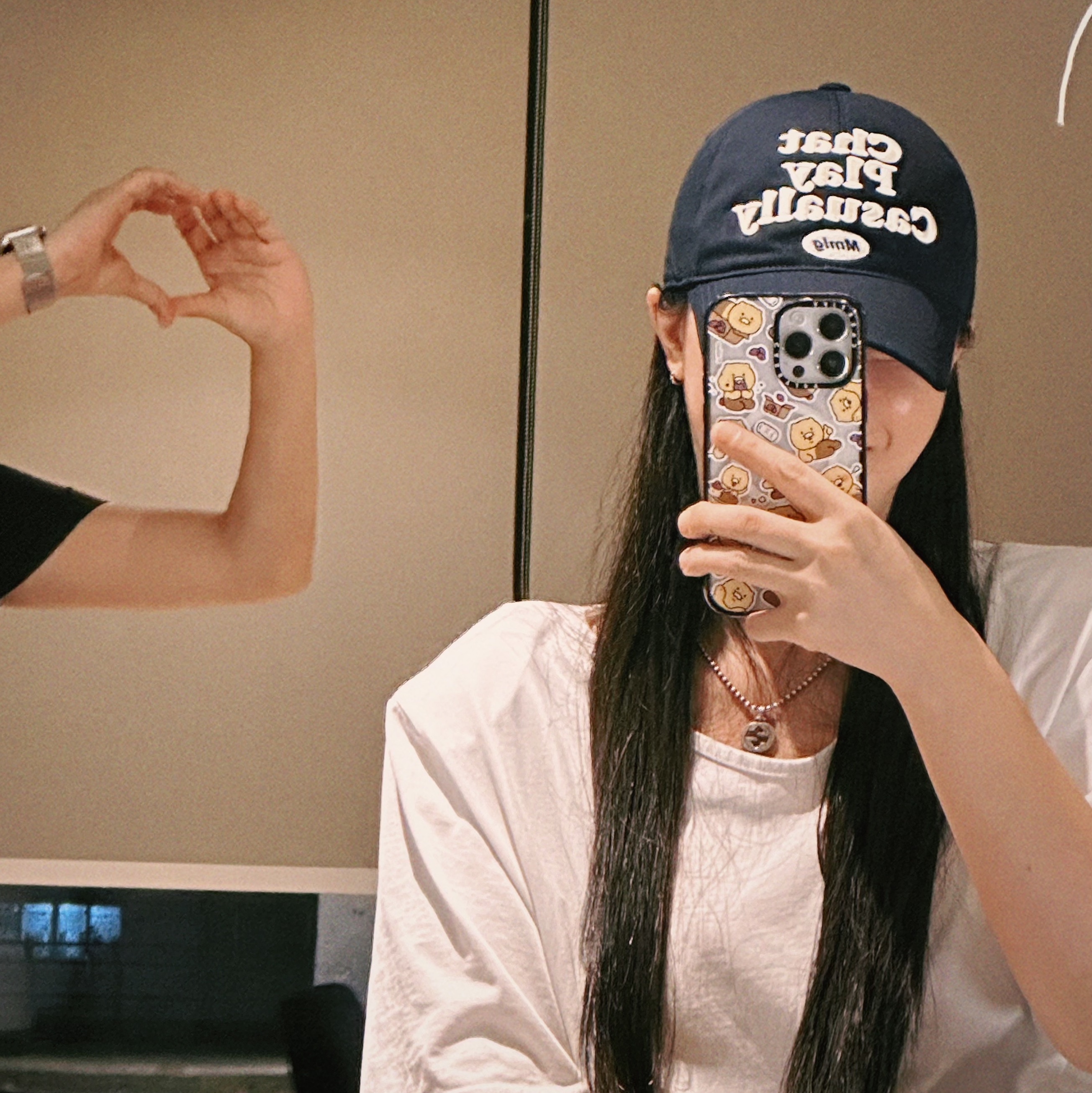 천사 (@hy._.angel) 님의 게시물 | KREAM