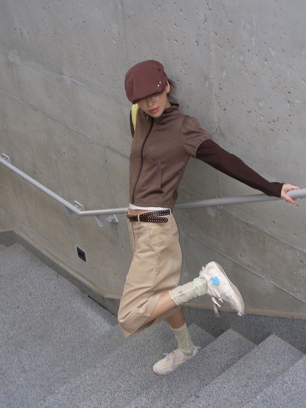 hiphop_moment (@hiphop_moment) 님의 게시물 | KREAM