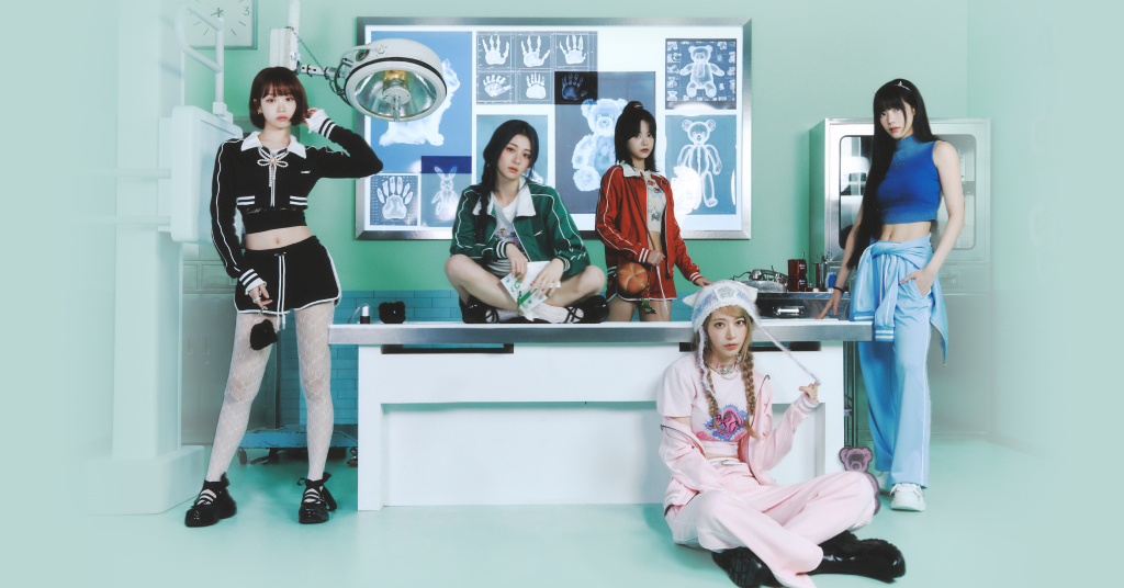 LE SSERAFIM MERCH. SHOWROOM | KREAM