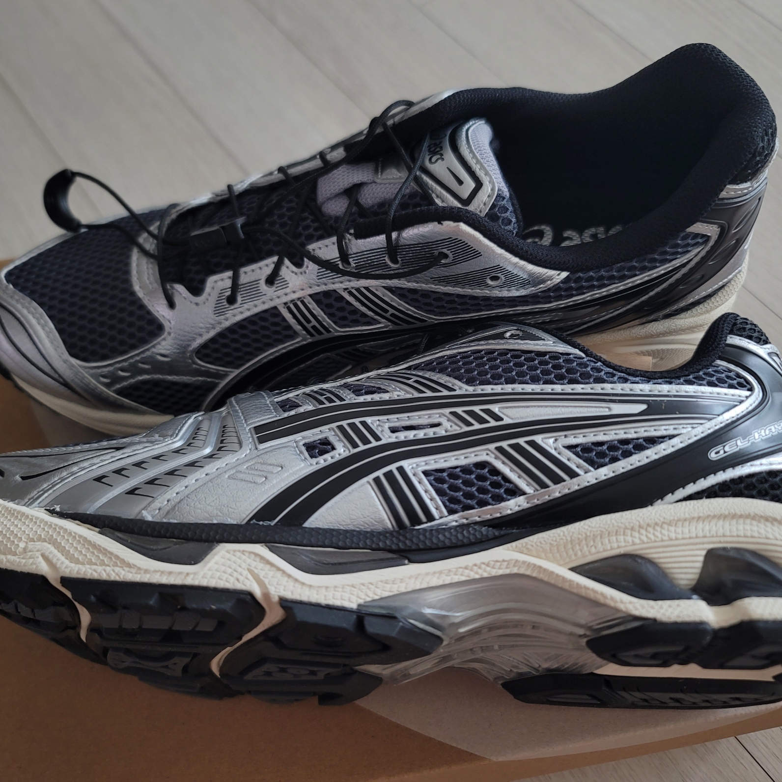 지삽 (@4lz9x5) 님의 게시물 | KREAM