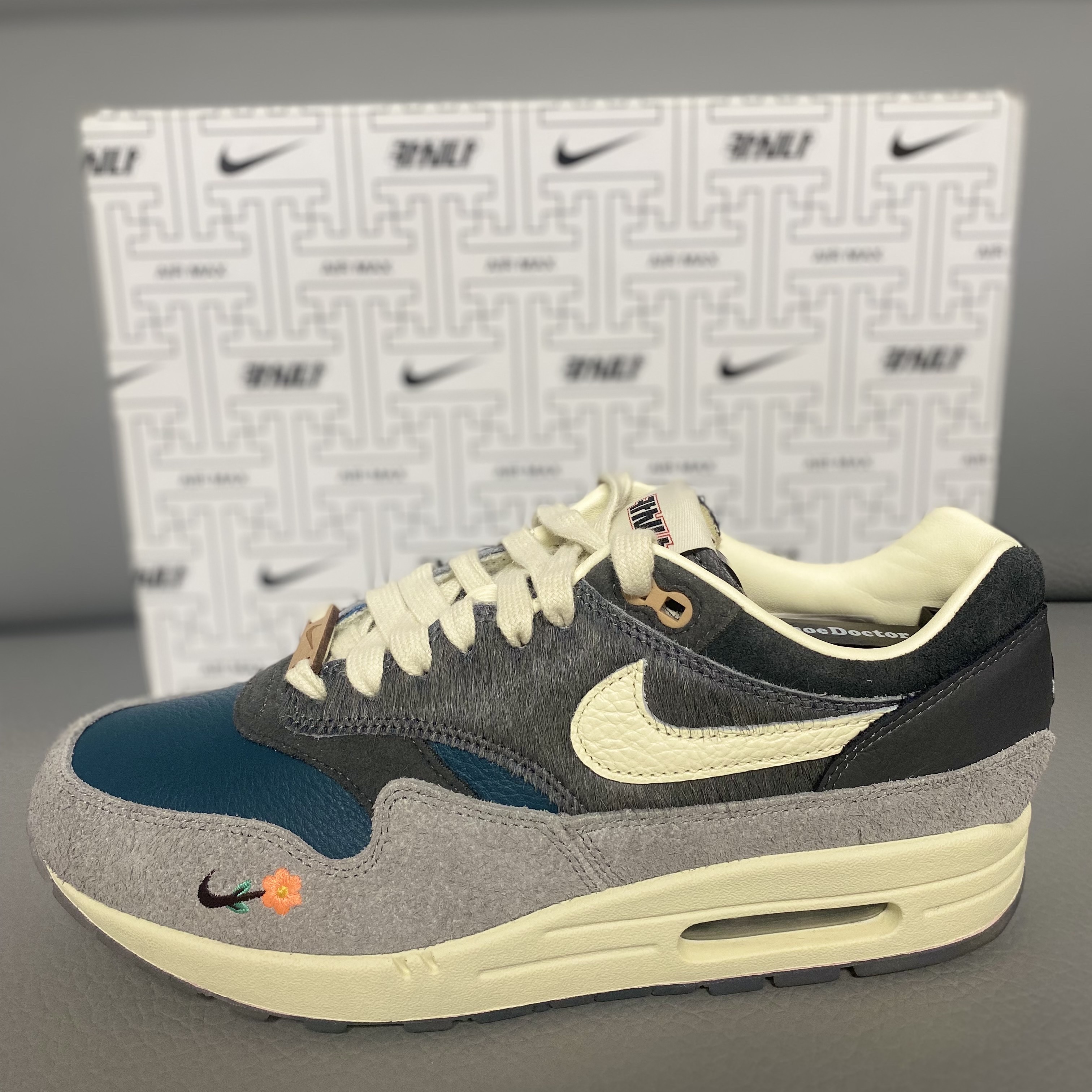 One (@steamheader) 님의 게시물 | KREAM