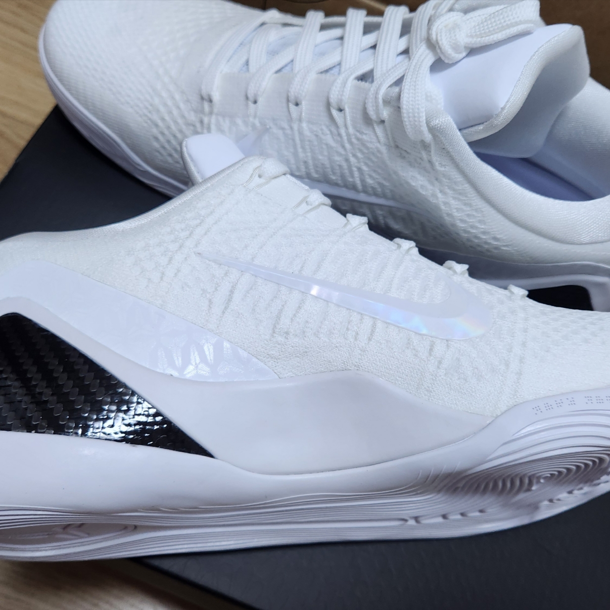 라루사 (@gok8tt) 님의 게시물 | KREAM