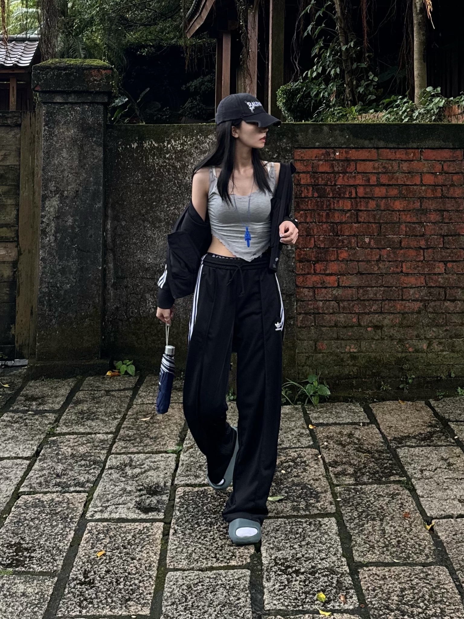 (@kidcoji) 님의 게시물 | KREAM