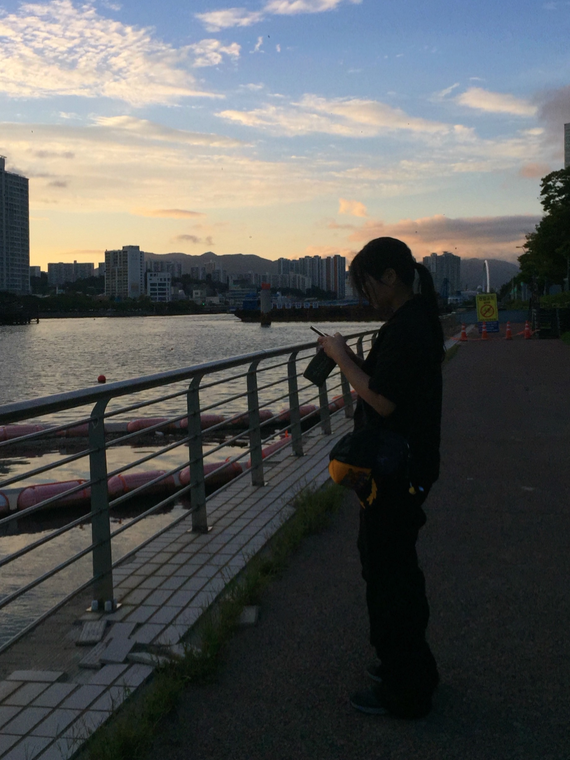 (@wavysion) 님의 게시물 | KREAM