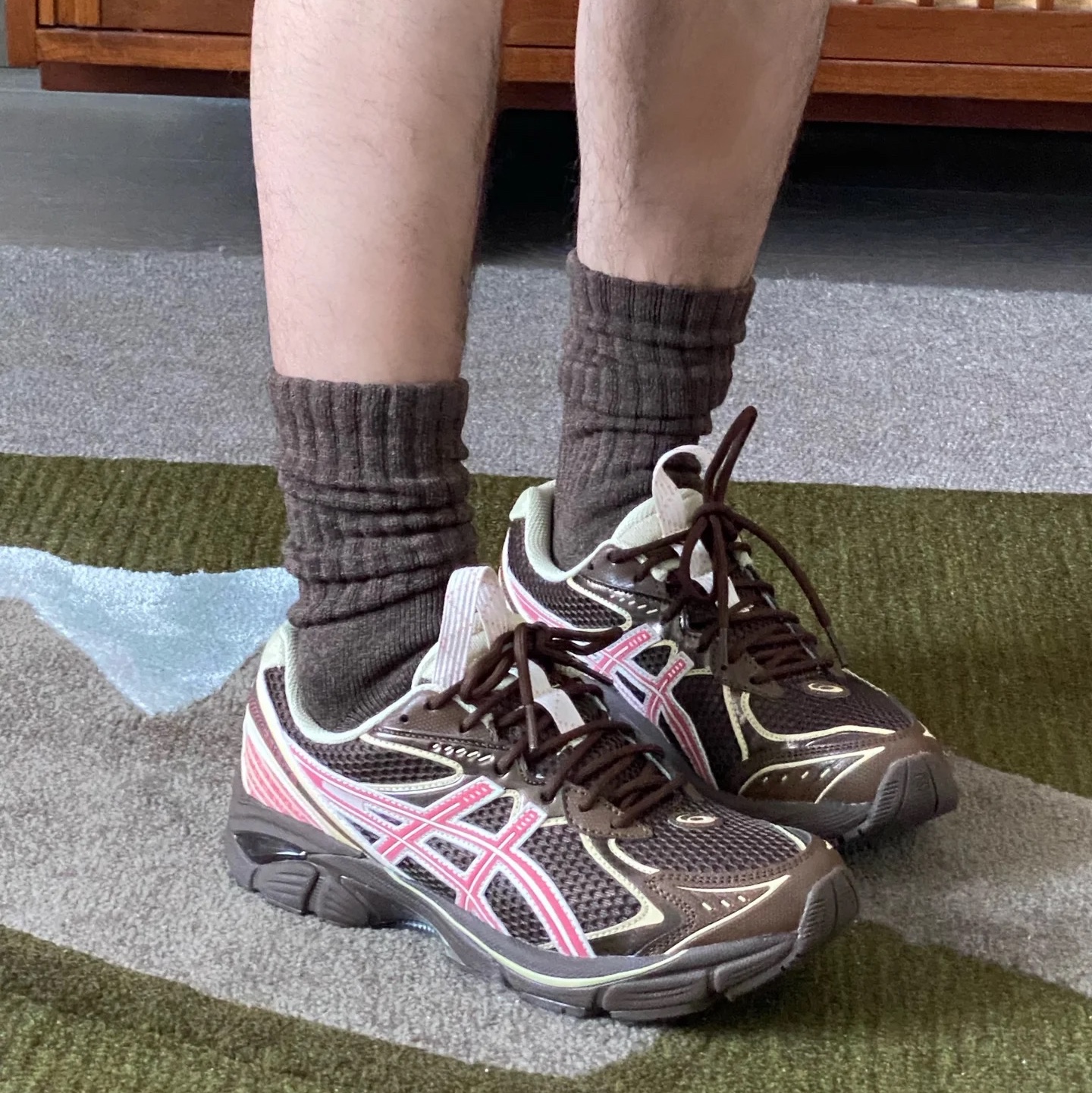 Grey (@luck.gr.ey) 님의 게시물 | KREAM