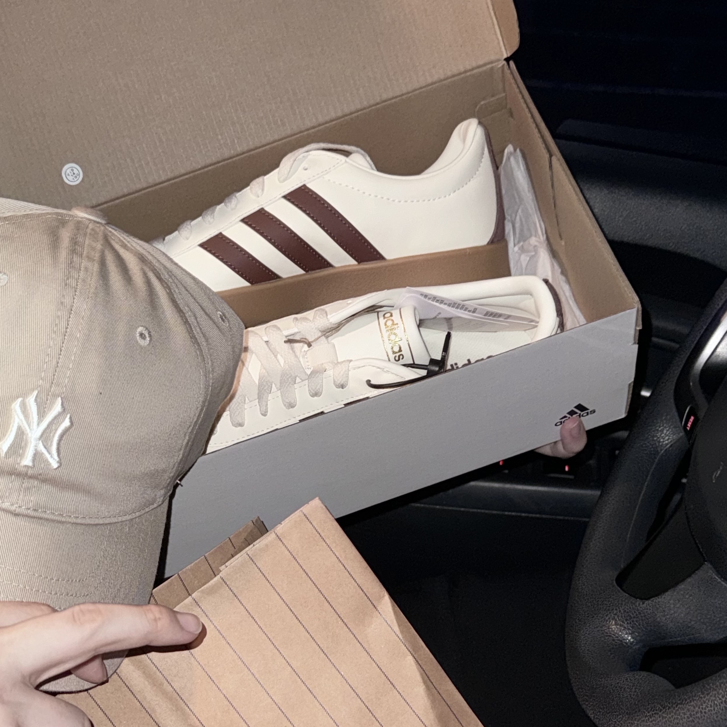 cgtw7dd26b (@pdgune7o) 님의 게시물 | KREAM