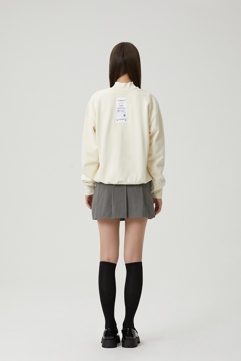 아루마루 왓에버 스웻셔츠 아이보리 | arumaru | KREAM