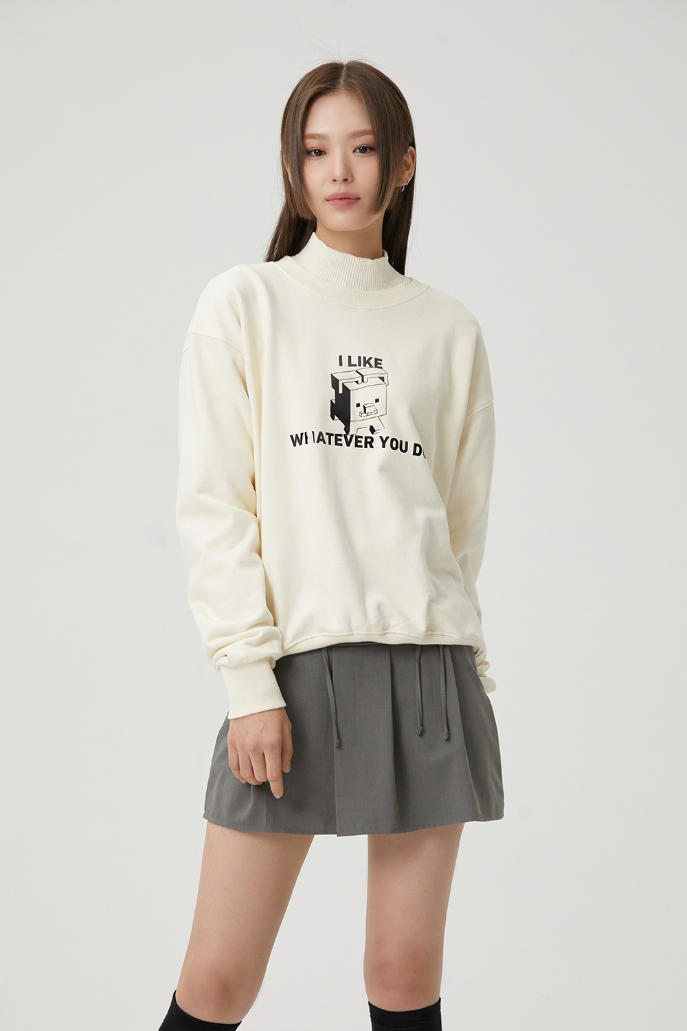 아루마루 아이보리 왓에버 스웻 셔츠 | arumaru | KREAM