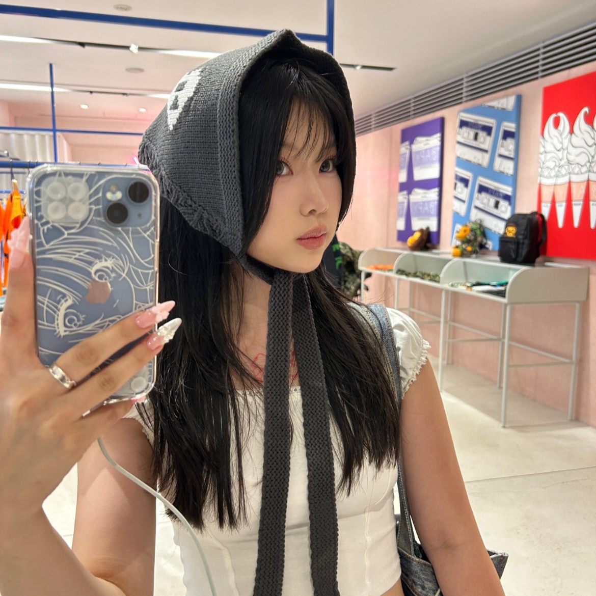 minimin (@s4pcn7) 님의 게시물 | KREAM