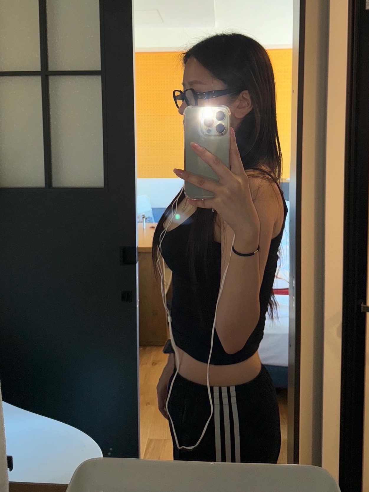 (@yeoranng) 님의 게시물 | KREAM