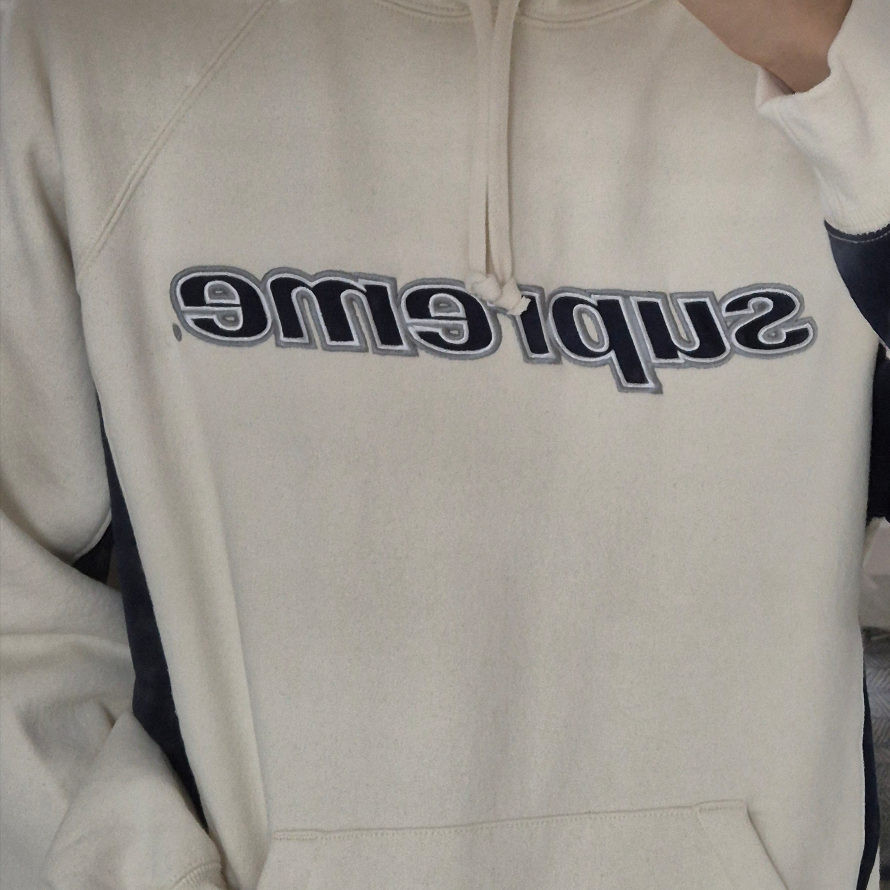 (@macaronron) 님의 게시물 | KREAM