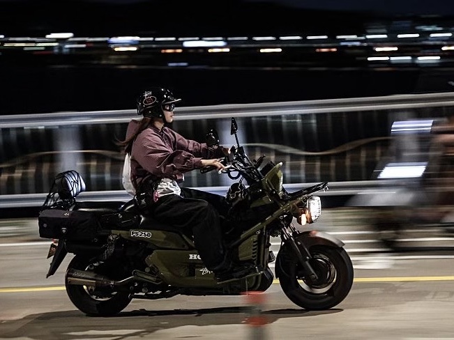 환녜디 (@yejida) 님의 게시물 | KREAM