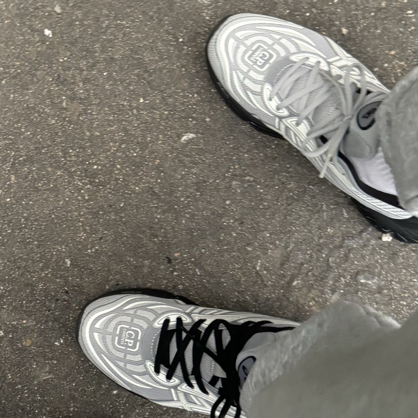 #아식스cp컴퍼니 해시태그 STYLE | KREAM