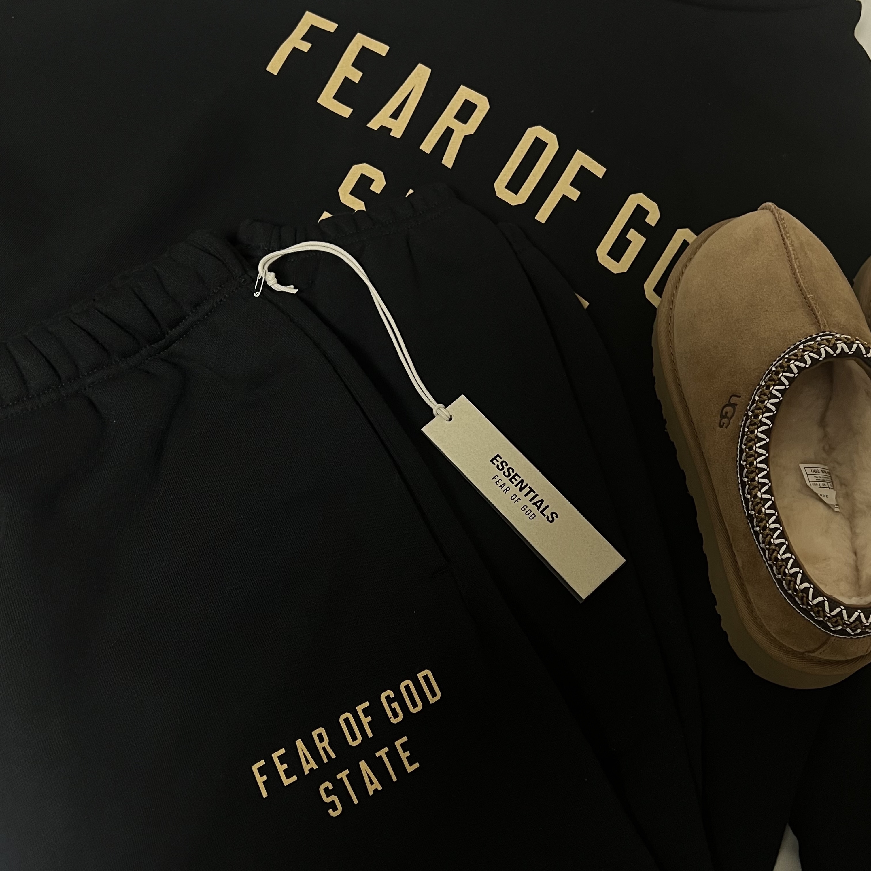 나야나 (@btbbx) 님의 게시물 | KREAM