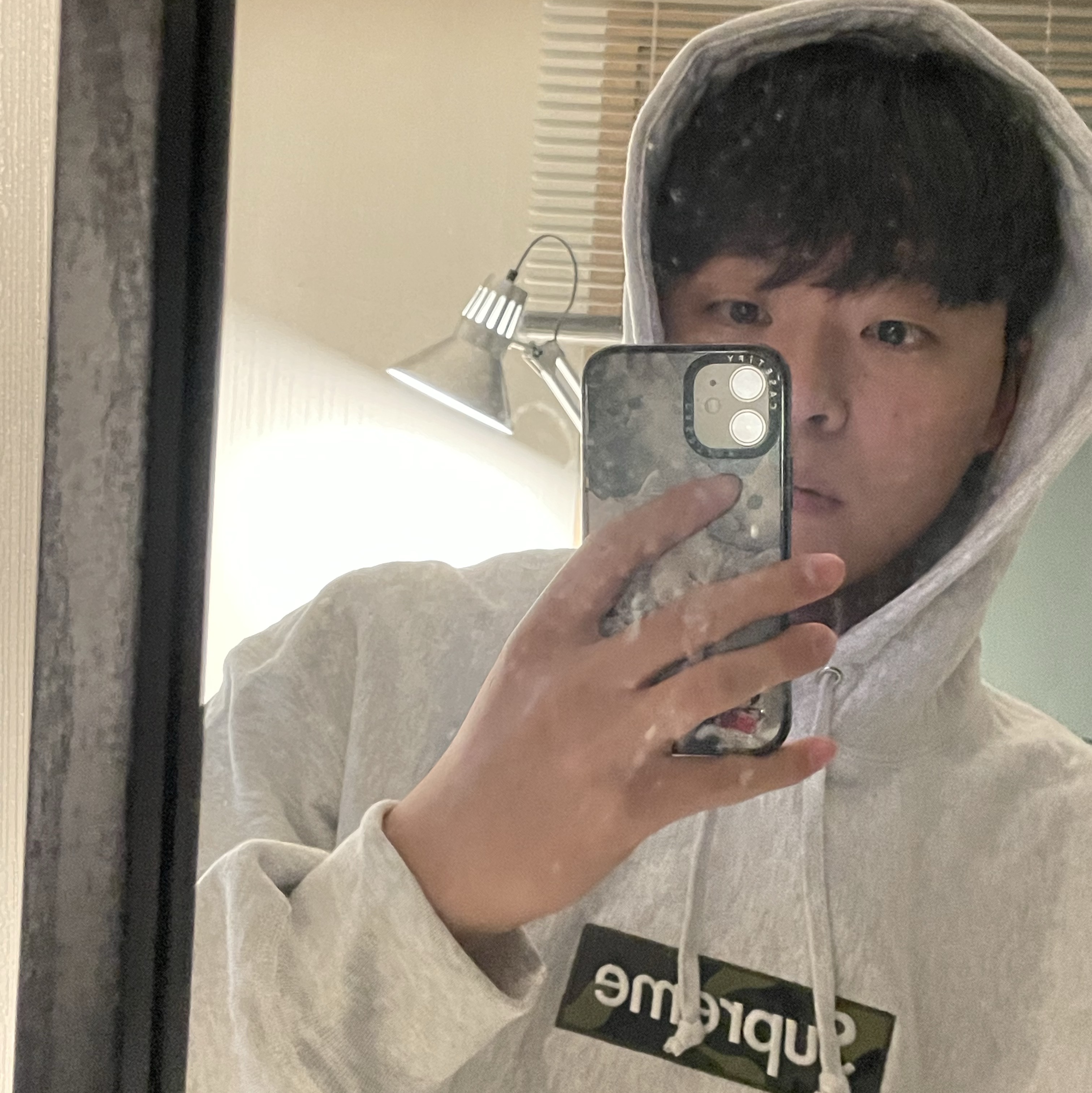 박스로고 😍 | KREAM