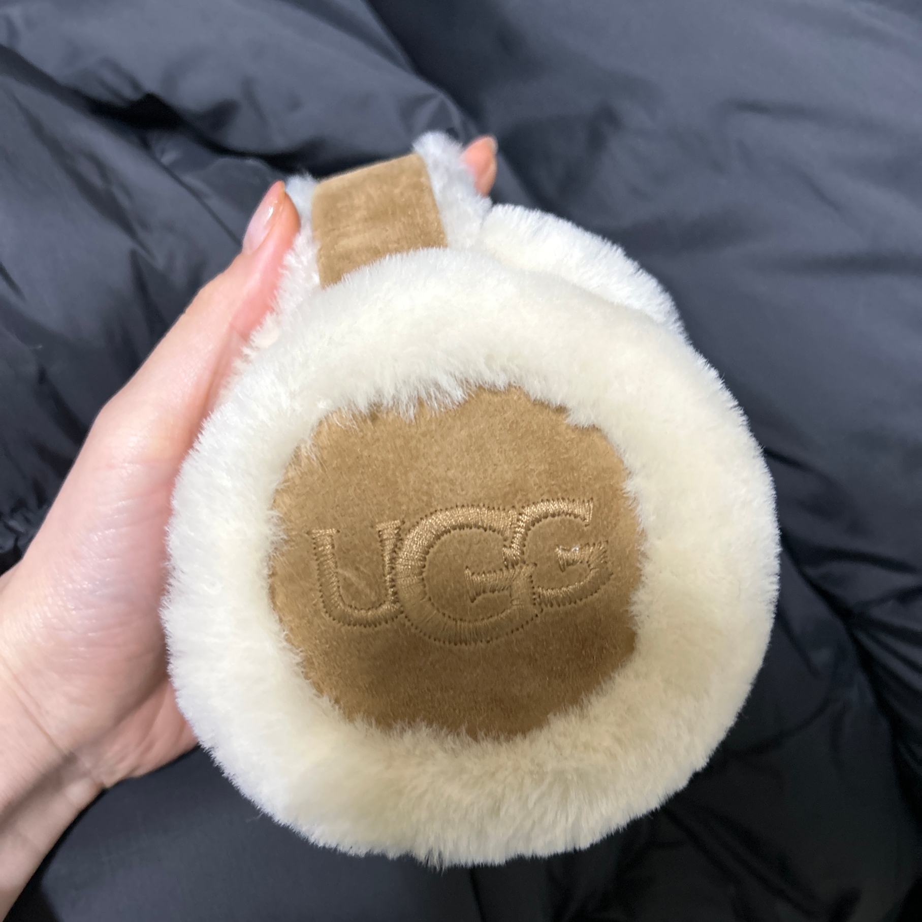 유홍구 (@mong_9) 님의 게시물 | KREAM