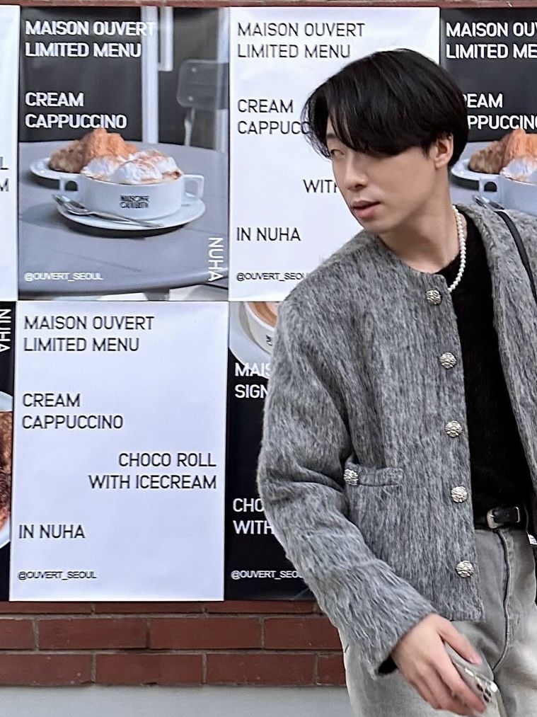 송정현 (@uc5c__) 님의 게시물 | KREAM