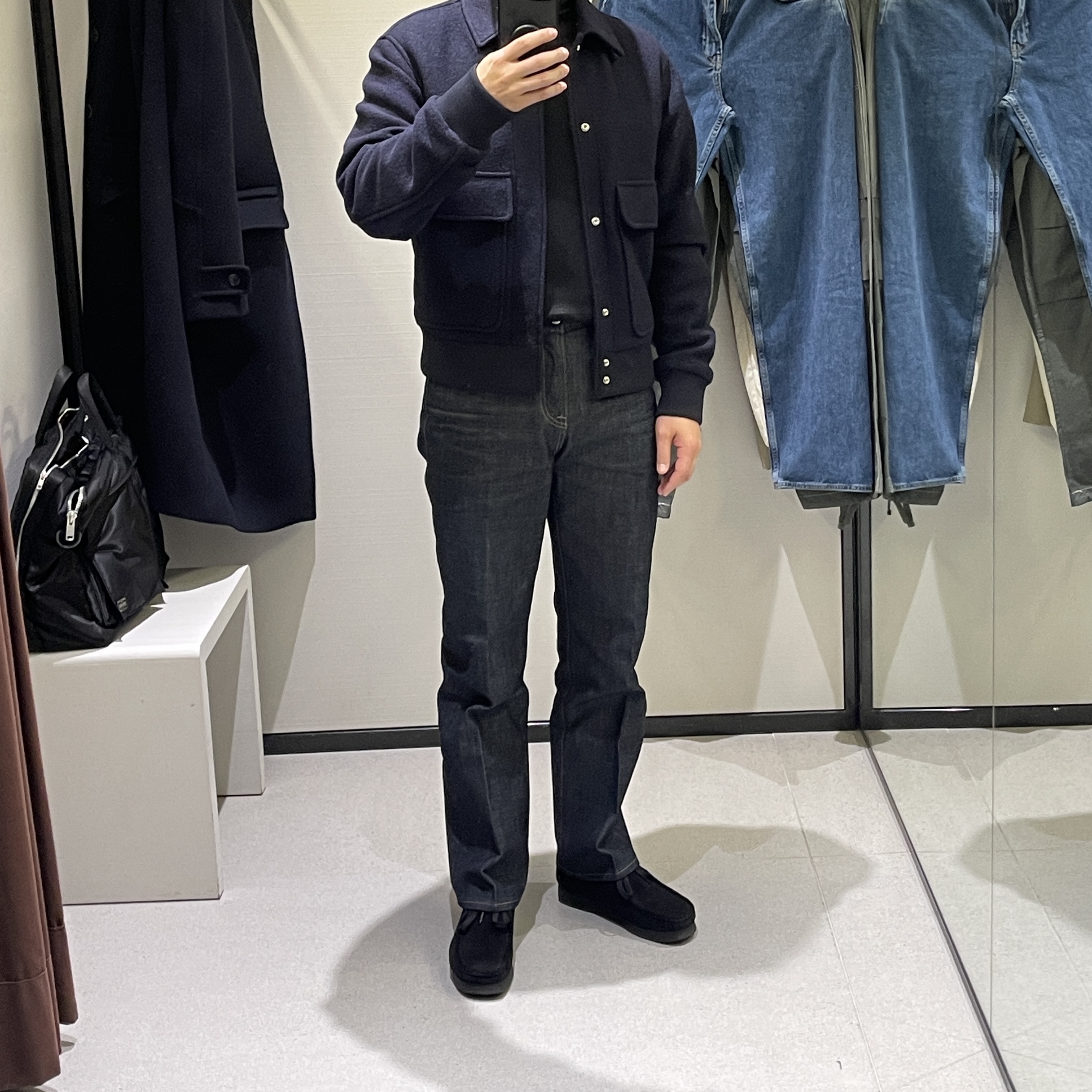 thream (@thream) 님의 게시물 | KREAM