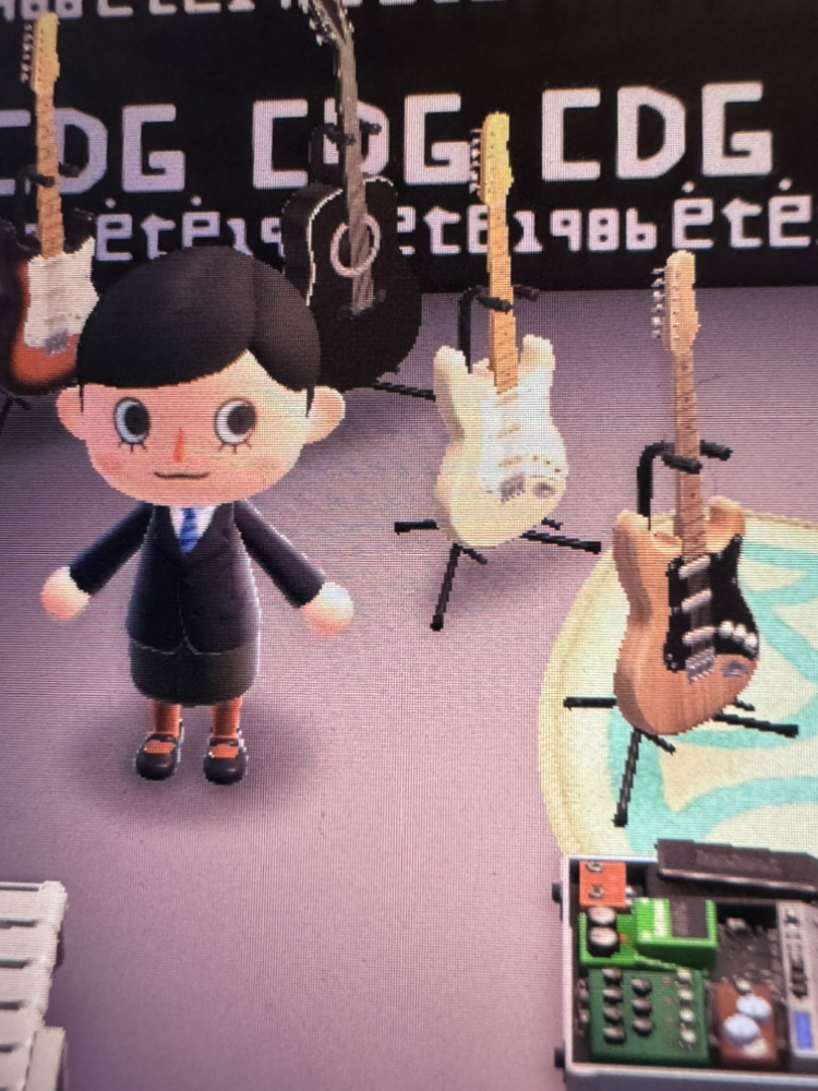 매지 (@leemezzi) 님의 게시물 | KREAM