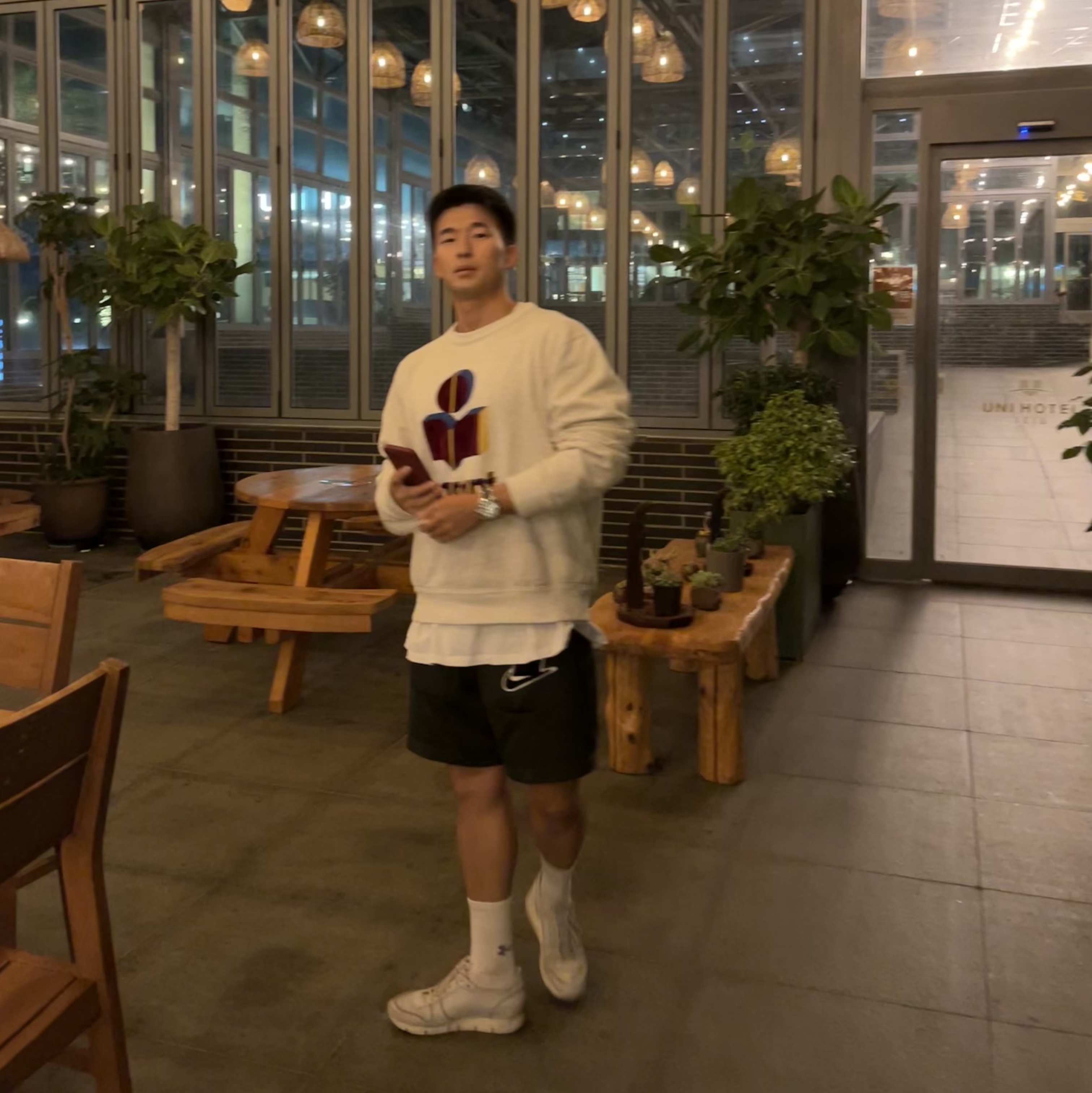 웅기 (@ben__9356) 님의 게시물 | KREAM