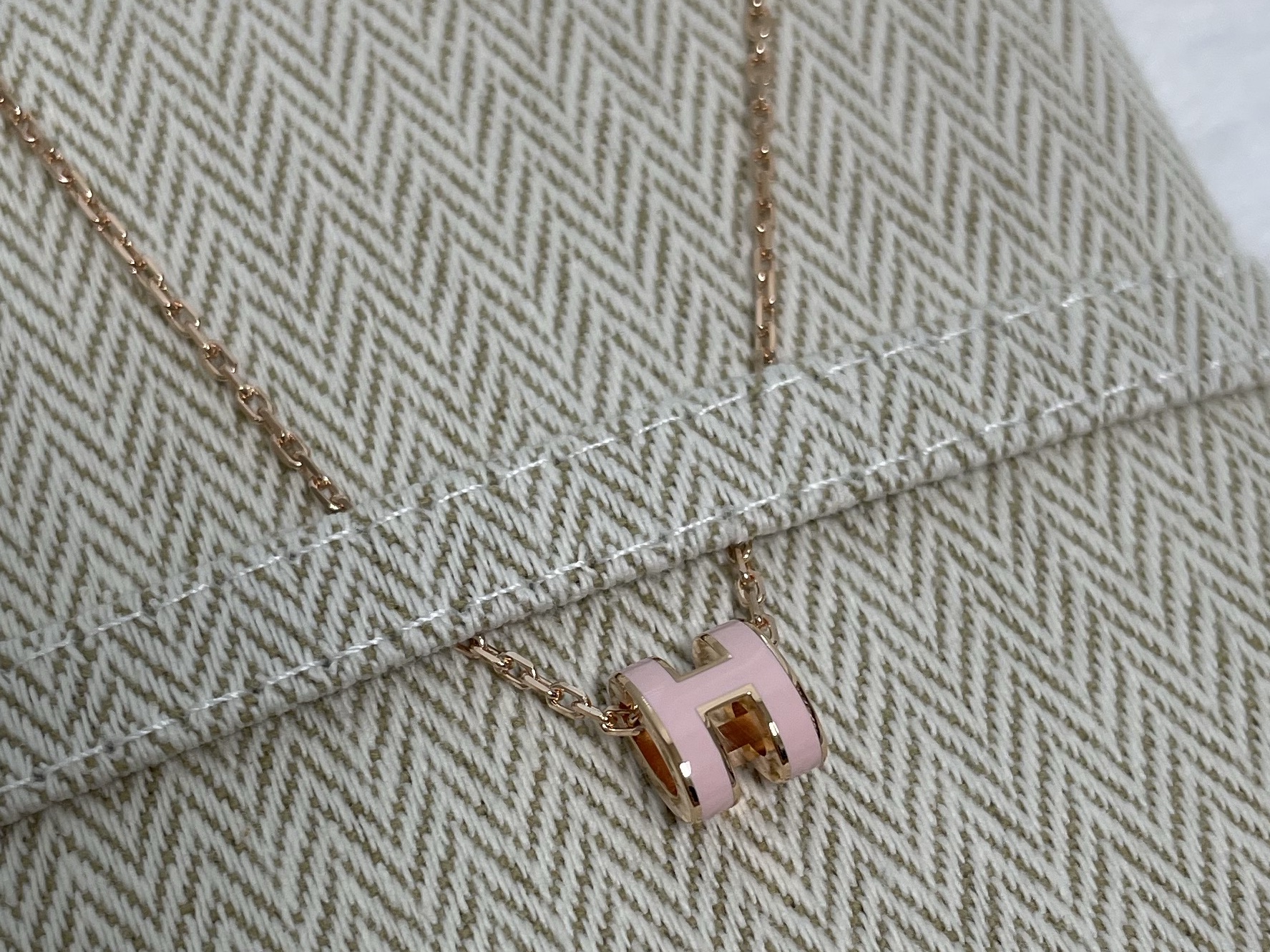 tem_tip (@tem_tip) 님의 게시물 | KREAM