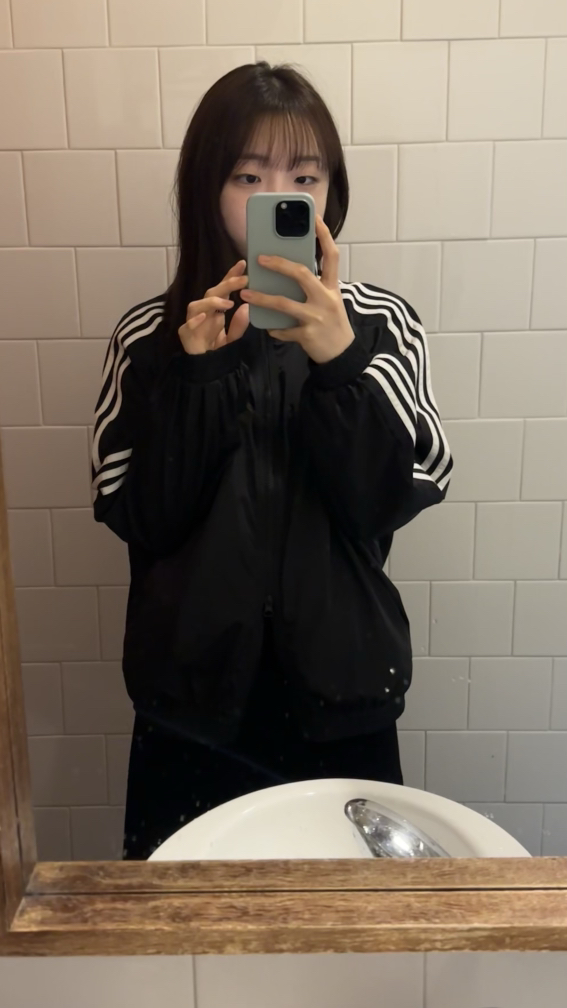 minz (@minz_) 님의 게시물 | KREAM