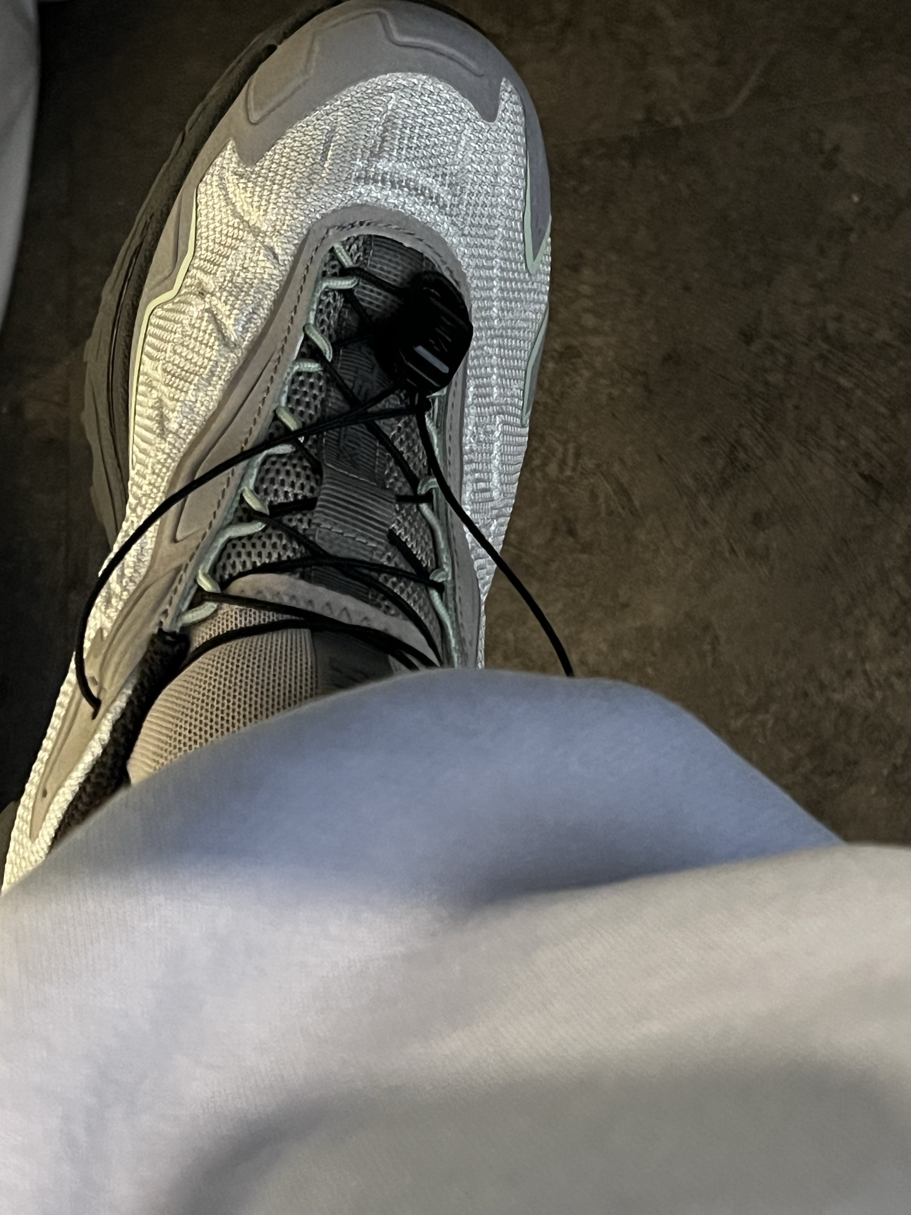 빨리 봄이와서 신구싶다.. | KREAM