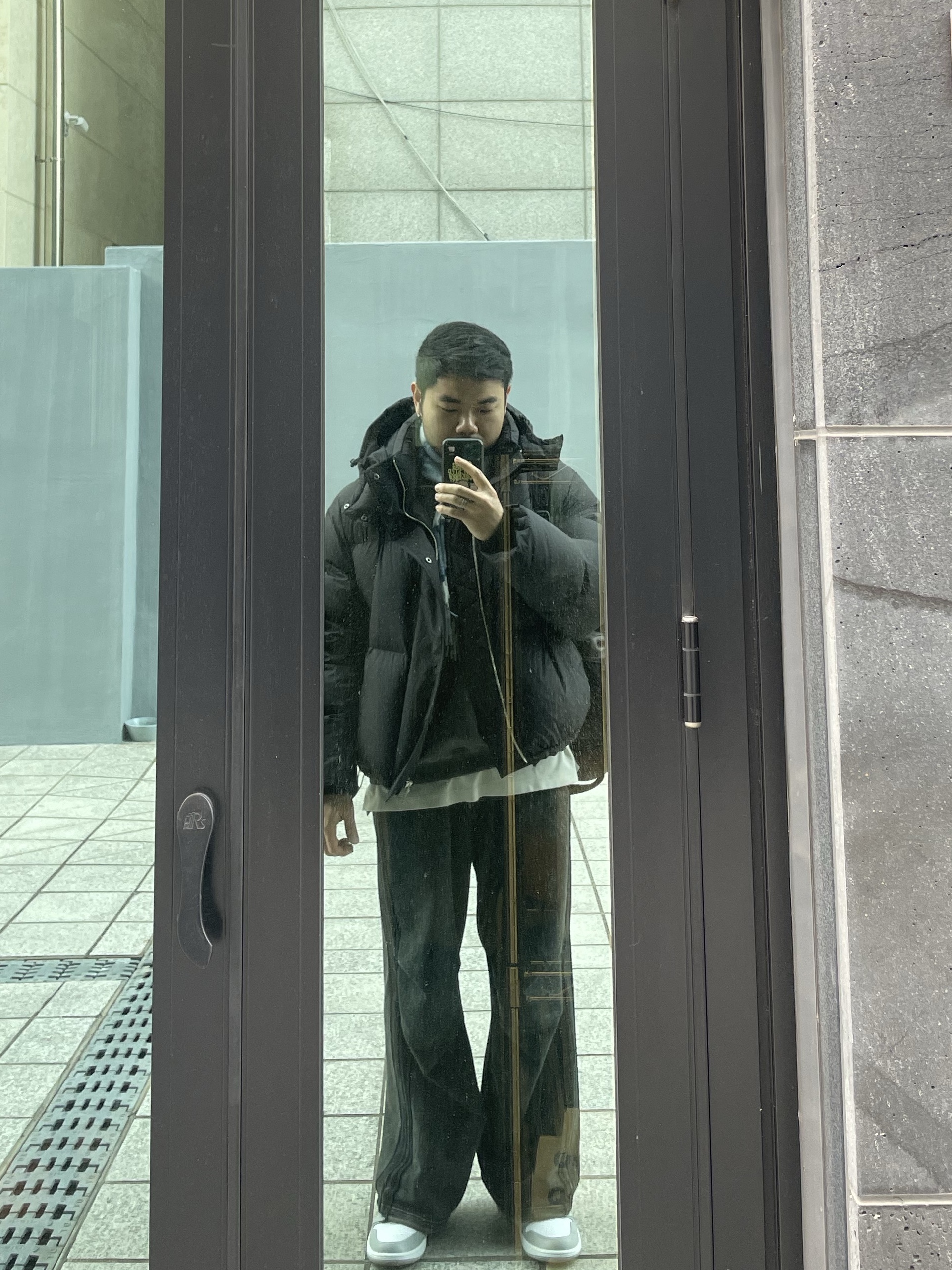 배경빈 (@jh2bae) 님의 게시물 | KREAM