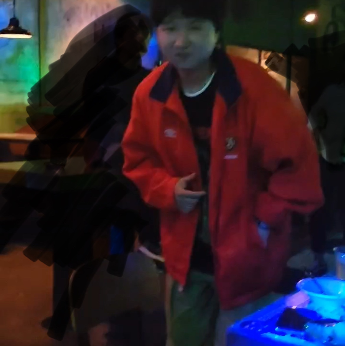 제목: ..... feat. hera | KREAM