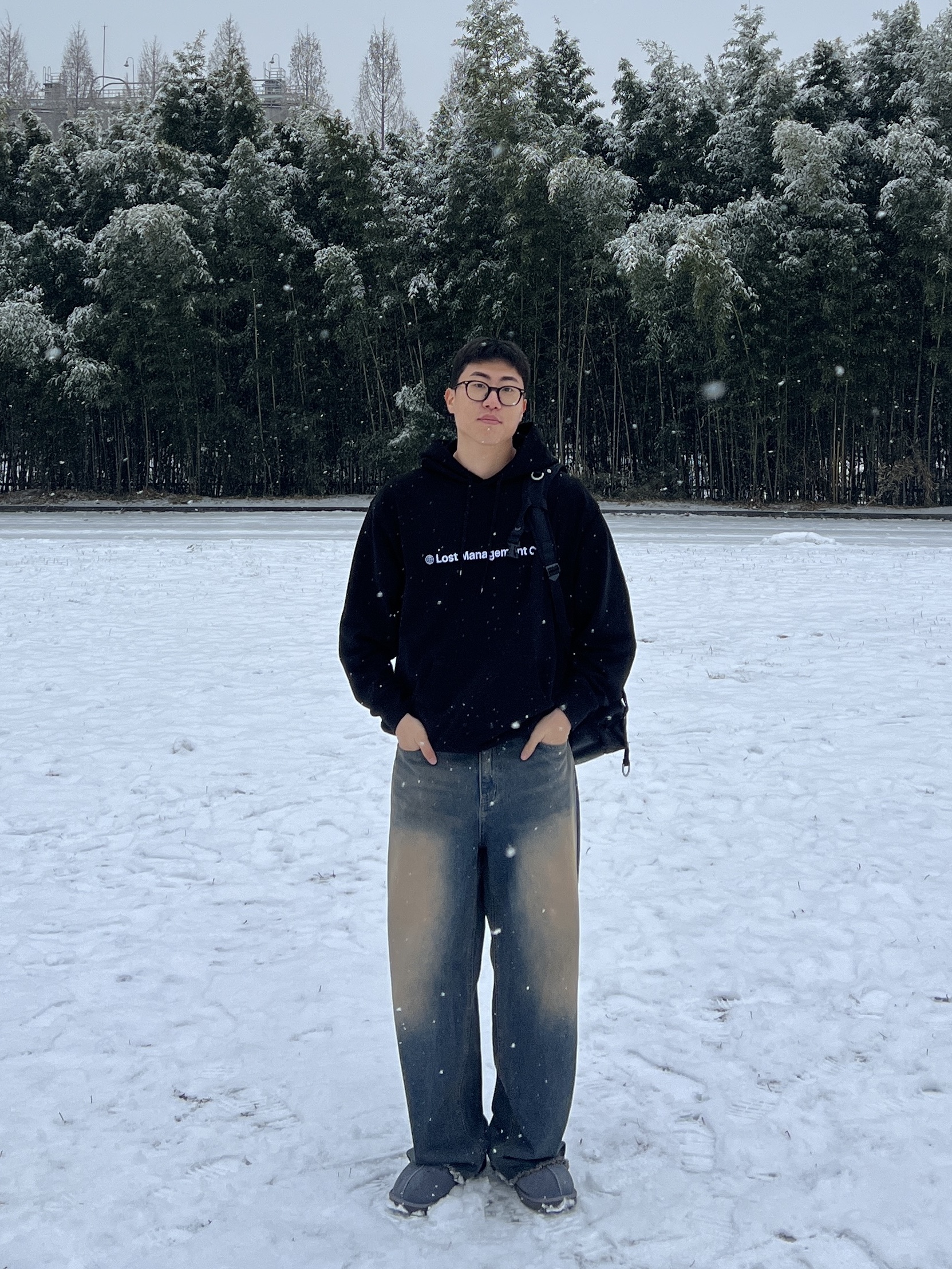 진 (@jin_dori_2) 님의 게시물 | KREAM