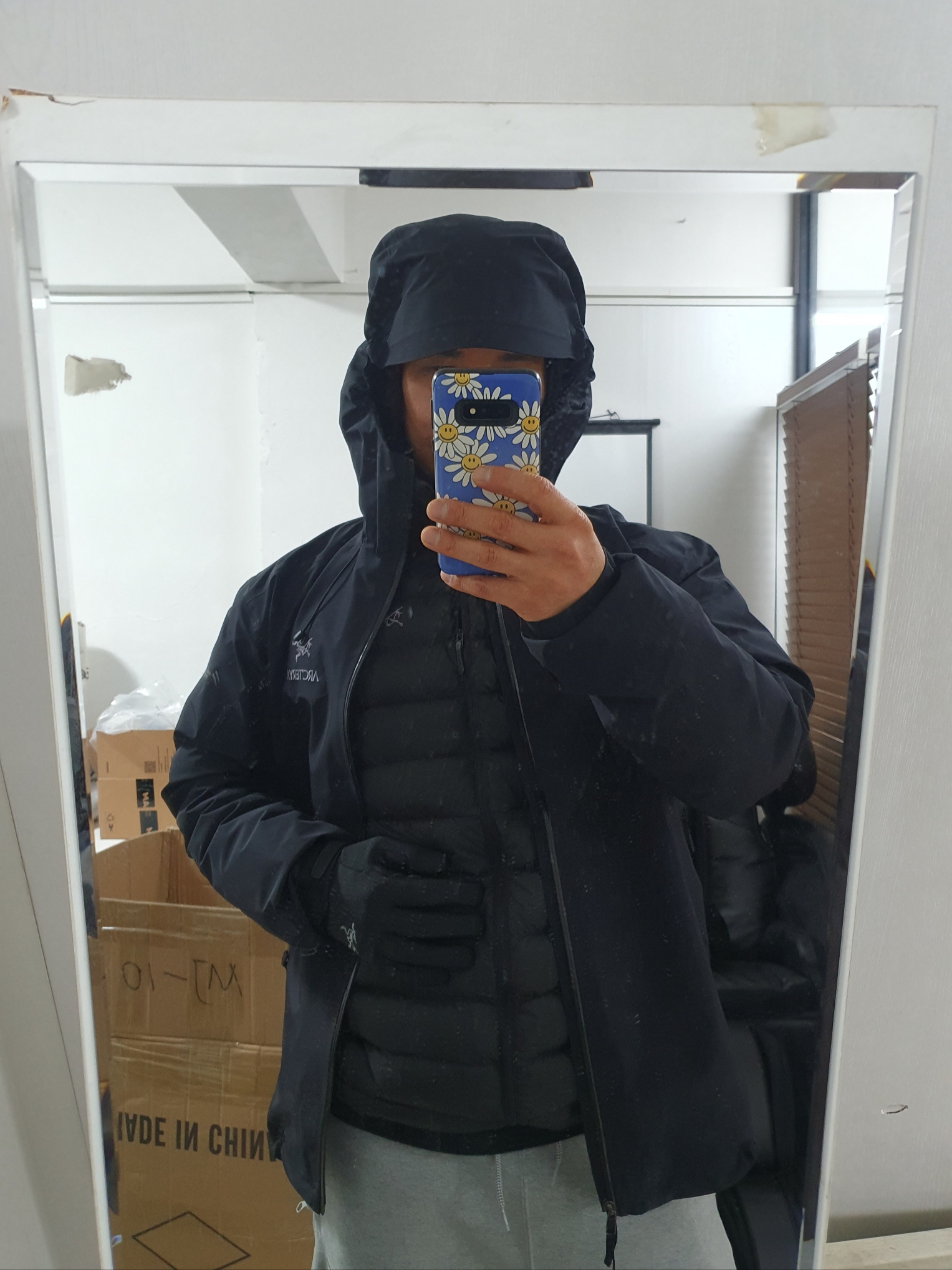 qhszkffk (@qrny9u) 님의 게시물 | KREAM