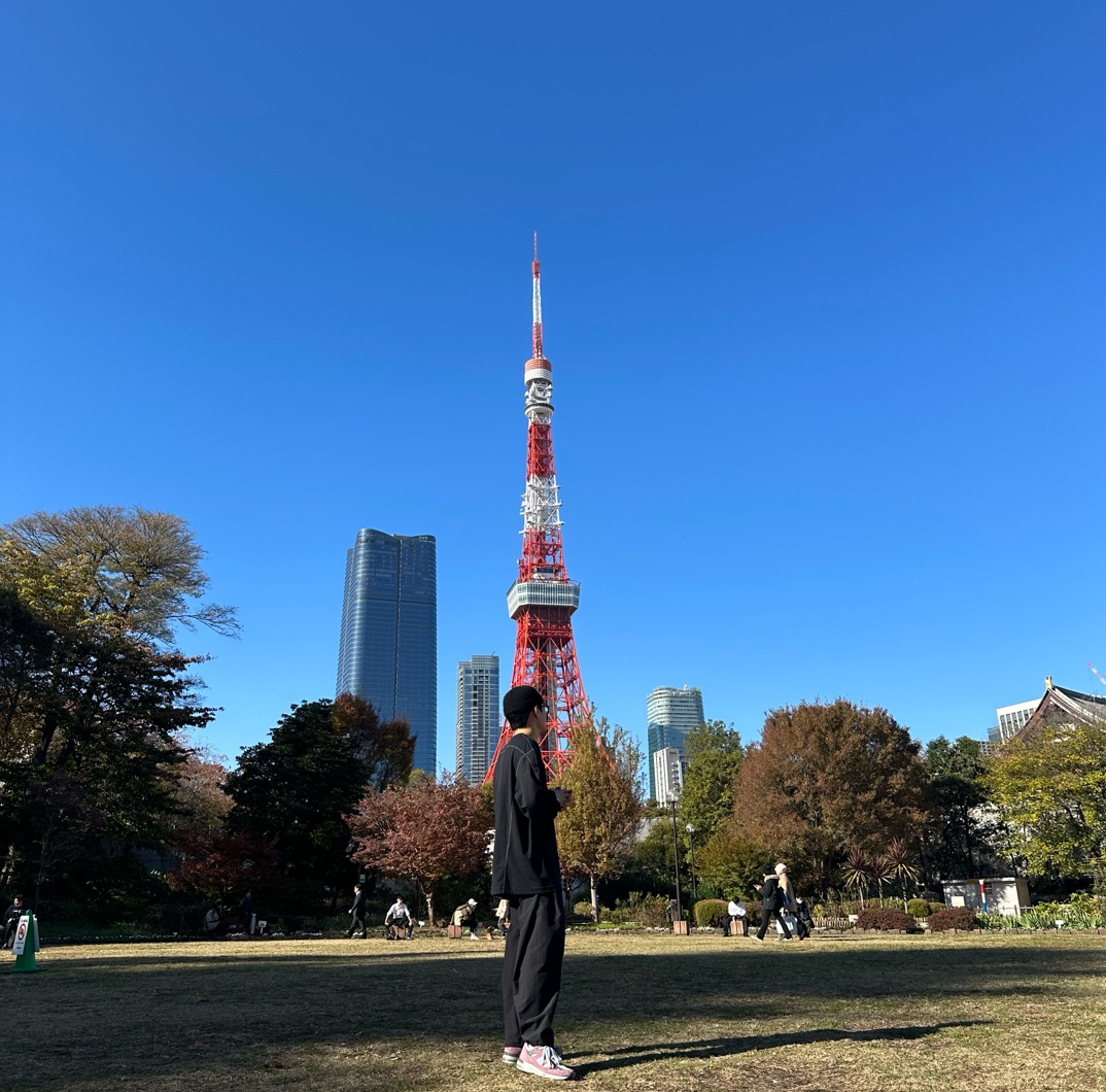 (@2vaacc_) 님의 게시물 | KREAM