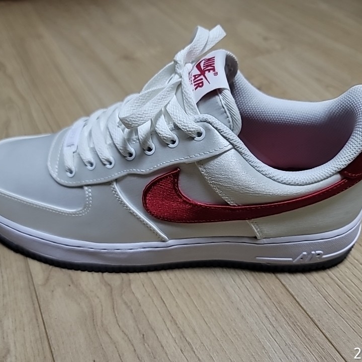 ultra5879 (@kz2semwu) 님의 게시물 | KREAM